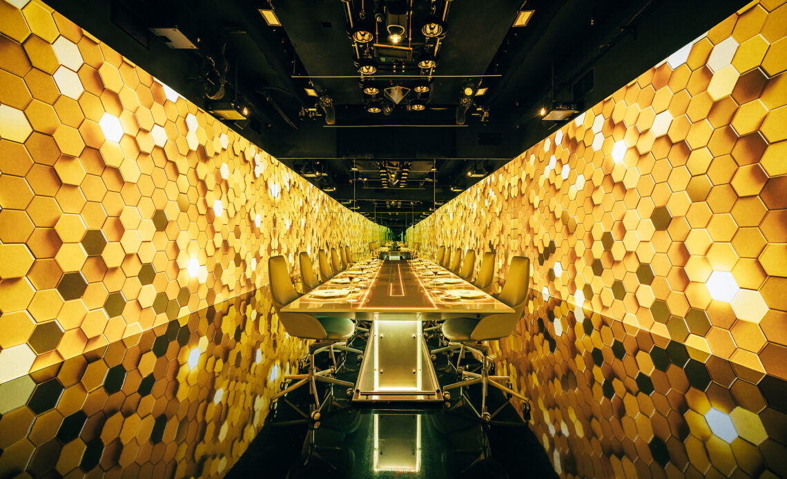 SUBLIMOTION, LE PREMIER SPECTACLE GASTRONOMIQUE DU MONDE CELÈBRE SES 10 ...